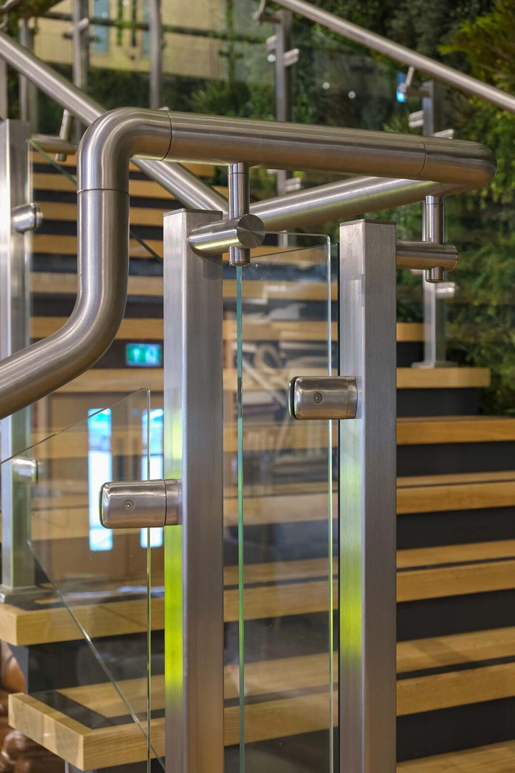 Modular Stainless Steel Balustrade and Handrails | neaco